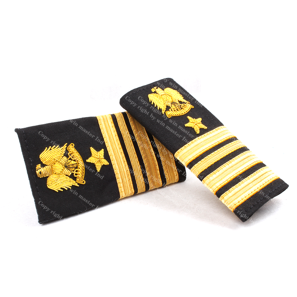 Pilot shoulders – Anket Ent