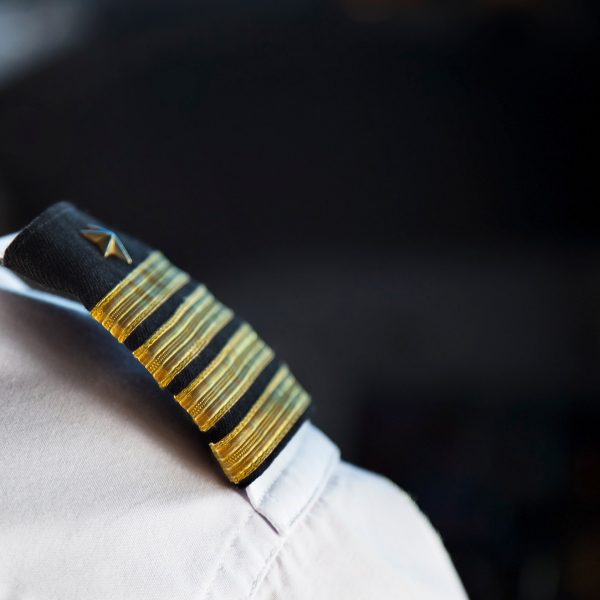 Pilot shoulders – Anket Ent